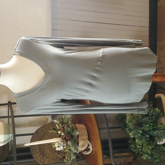 Royal Robbins | Tops | Royal Robbins Top | Poshmark